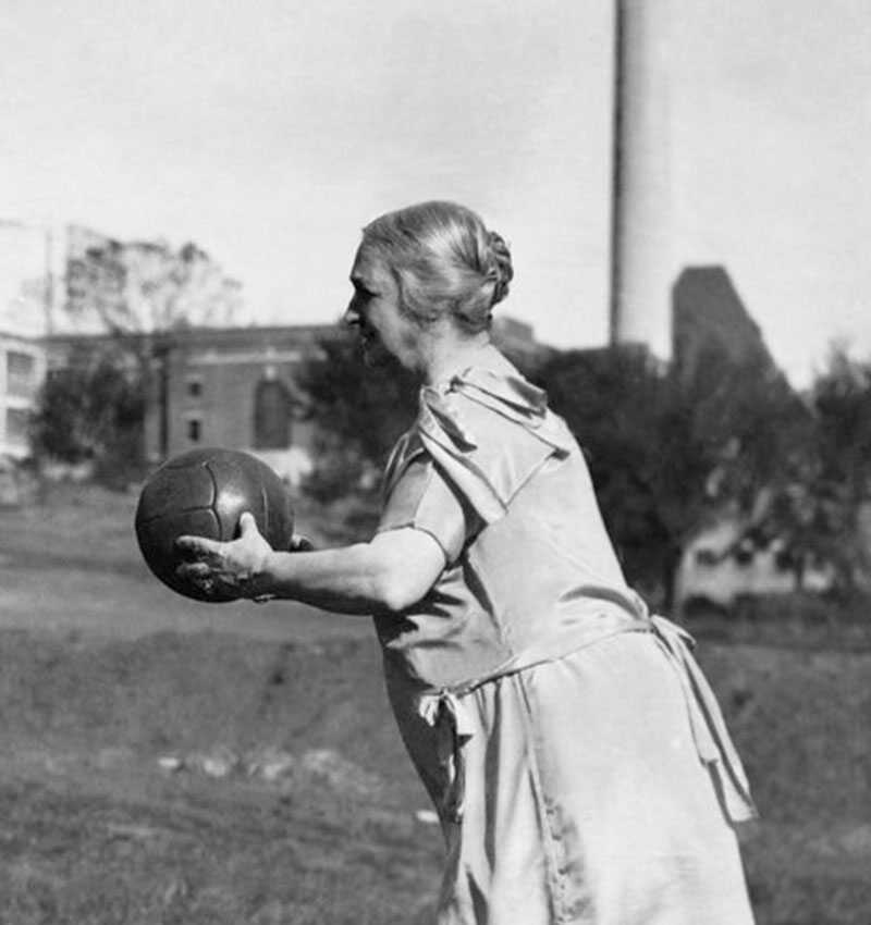 Leaf Lore: Peach Baskets And Basketball | Johnson's Nursery | KB